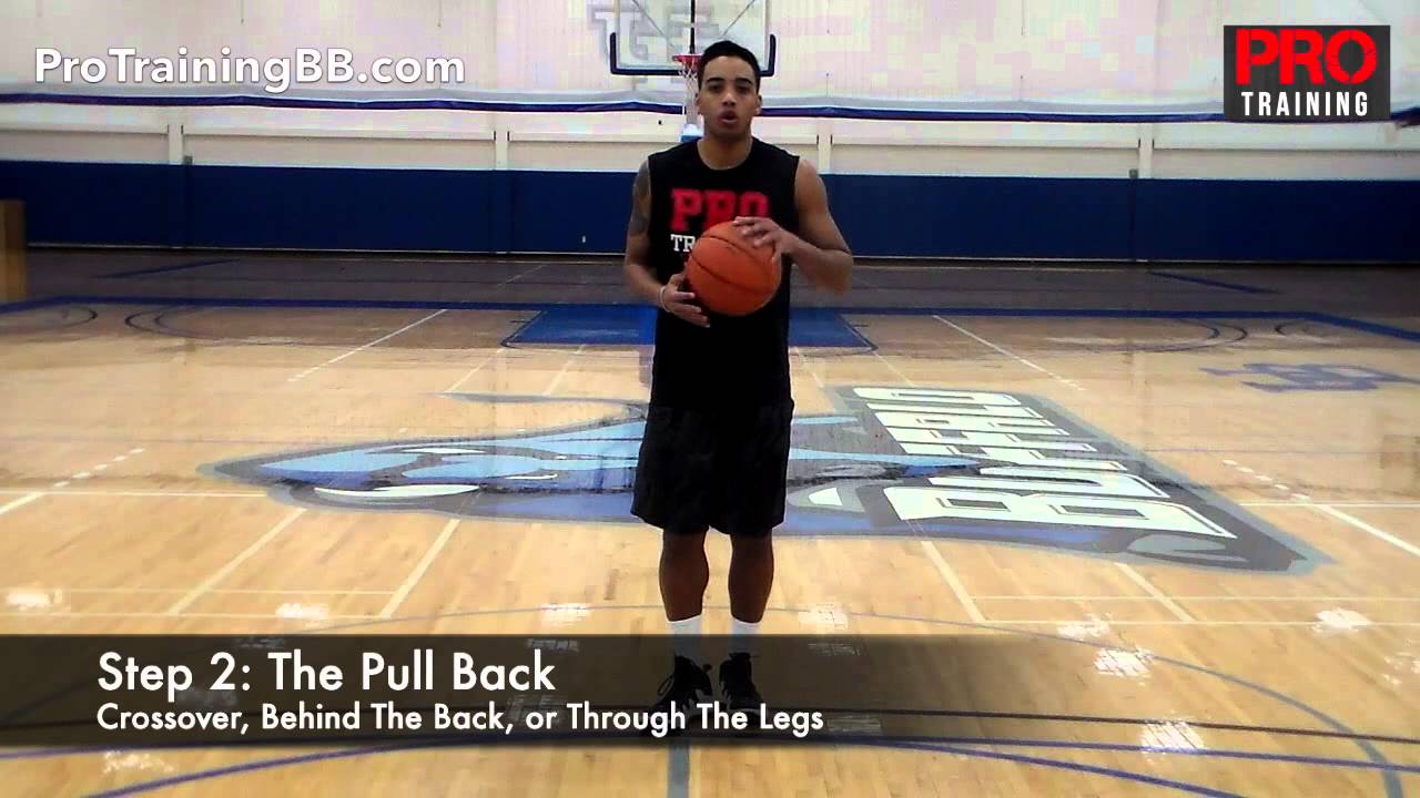How To: Pull Back Crossover | How To: Create Space For Your Shot PT. 1 | Pro Training - YouTube
