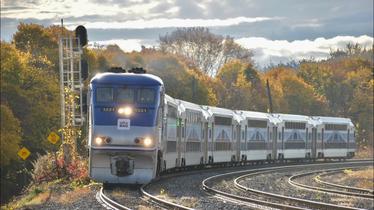 F59PHI! Railfanning at Montreal west - YouTube