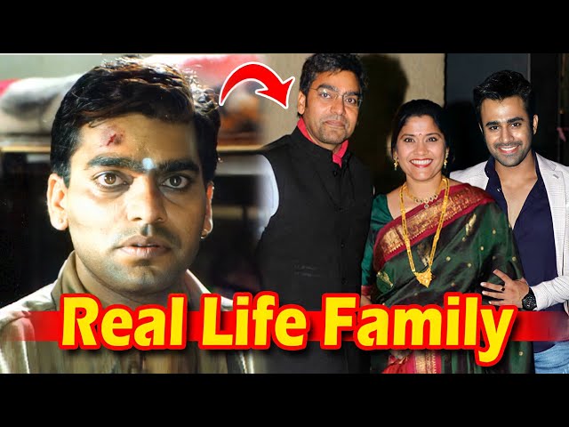 Ashutosh Rana Family
