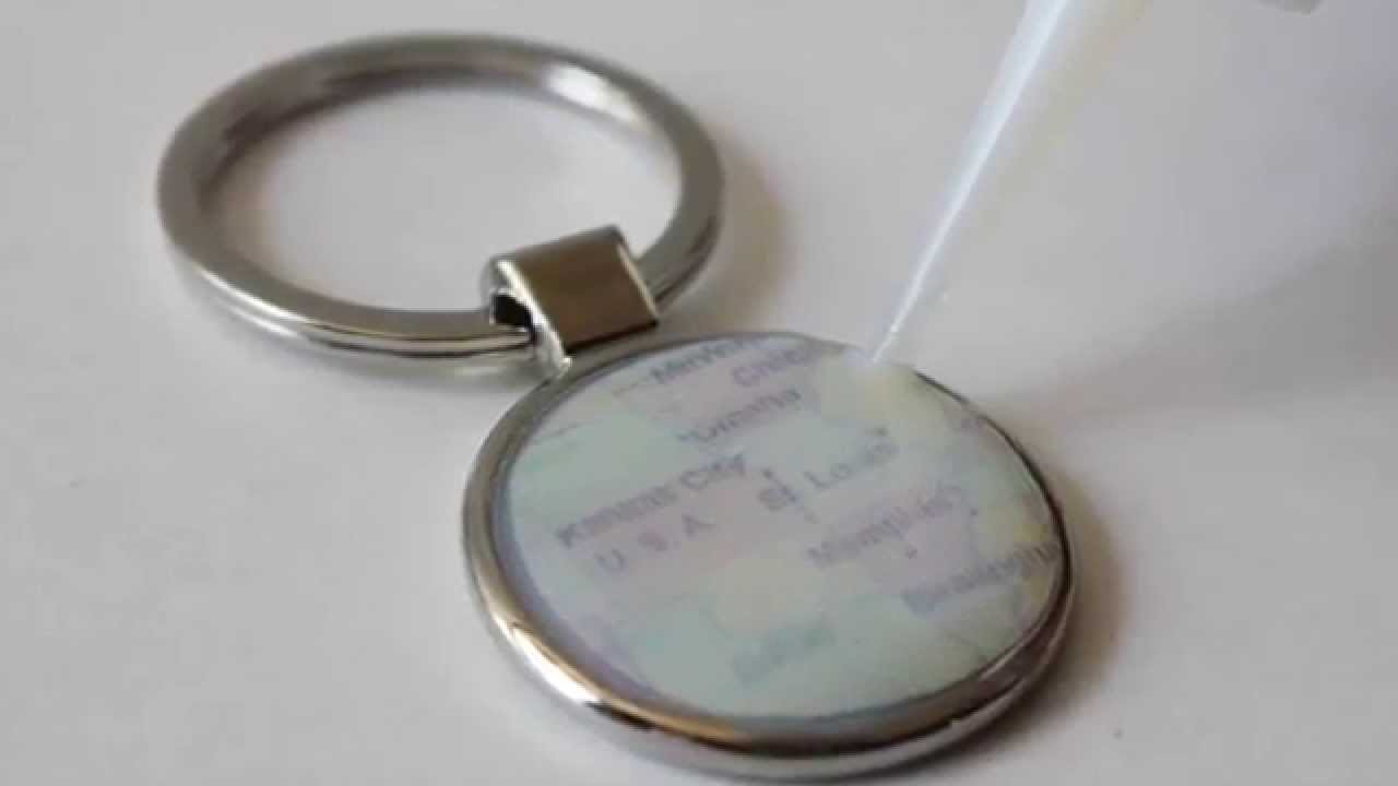 DIY Video: How To Make a Resin Map Keychain - YouTube