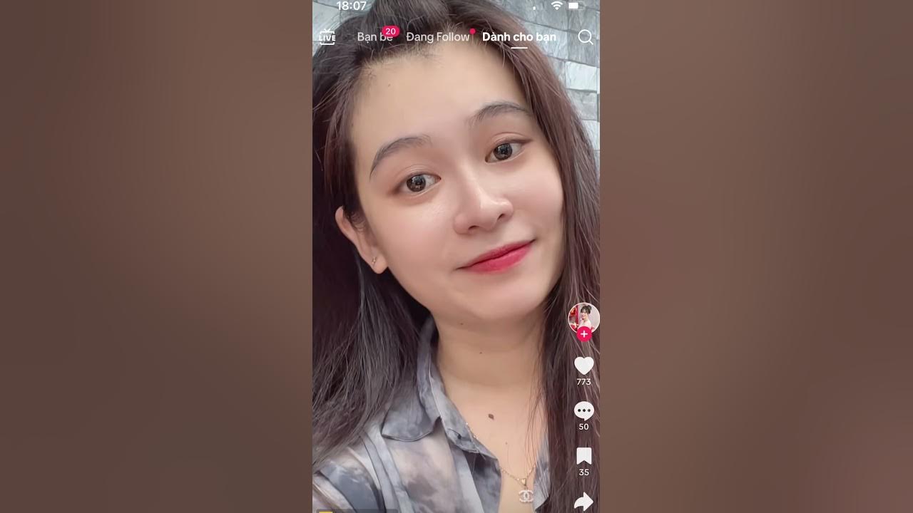 Elina Devia and Beautiful girls. - YouTube