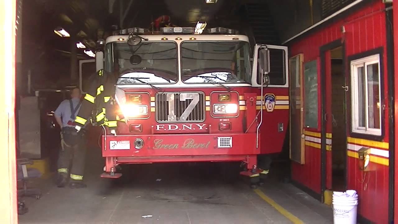 FDNY - Tower Ladder 17 - Responding To Box 2149 - 3/15/13 - YouTube