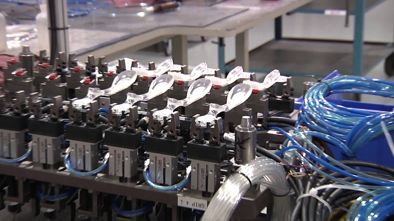 Custom made End of Arm Tool (EOAT) by Pro Systems - YouTube