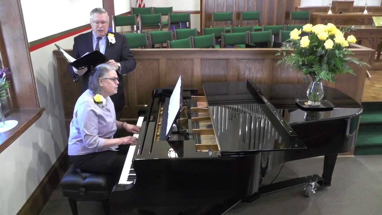 “The Gift of Love”, by Hal H. Hopson (John & Katha Chamberlain) - YouTube