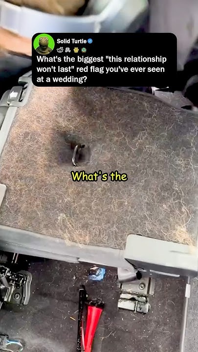 What's the biggest "this relationship won't last" red flag you've ever seen at a wedding? - YouTube