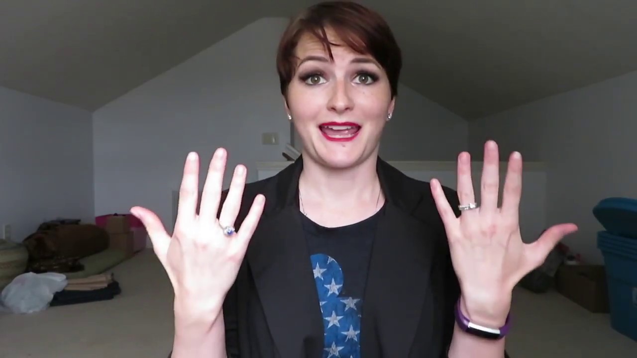 What's Wrong With My Hands? | Dermatillomania - YouTube