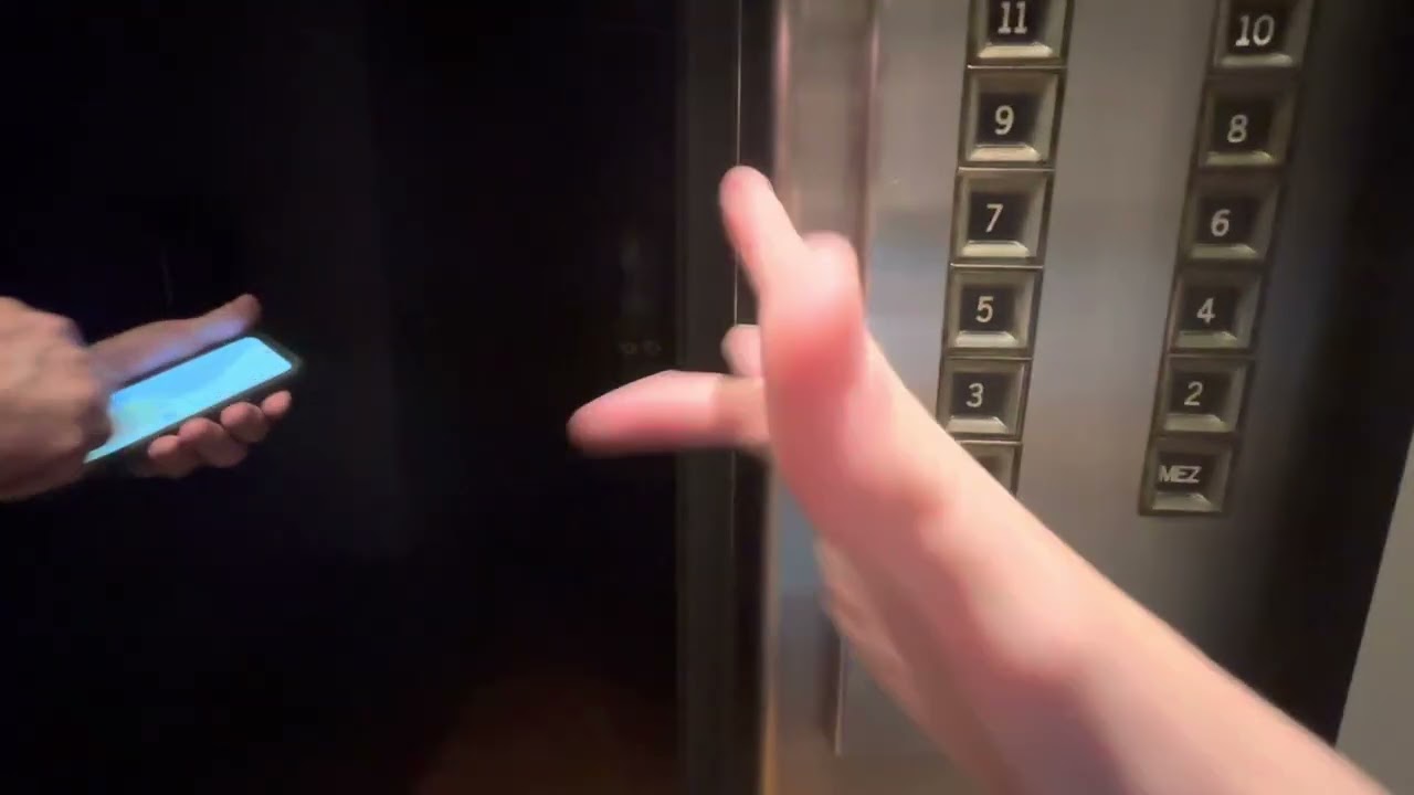 AMAZING ORIGINAL Otis TOUCH Autotronic Traction Elevators - YouTube