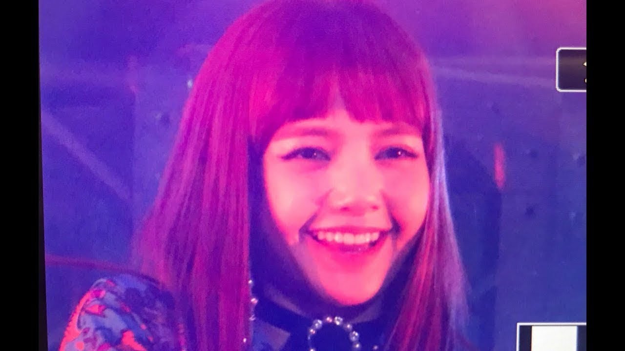 BLACKPINK LISA still cute "short bangs" Part1 - YouTube