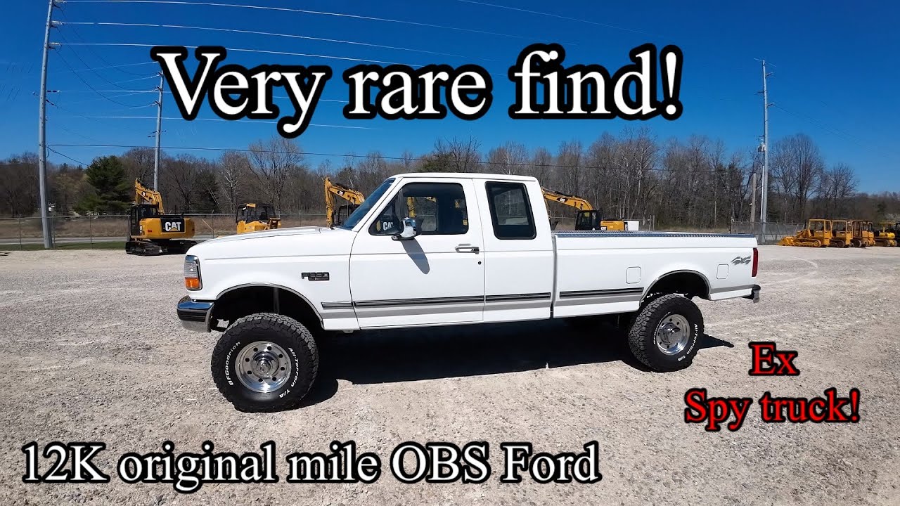 We give the Ex spy OBS Ford truck a makeover with a Skyjacker lift and ...