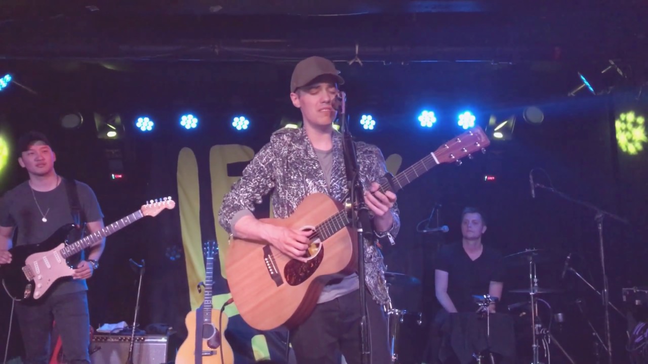 Let Me Love You - Mario / Justin Bieber MASHUP (Leroy Sanchez Cover ...