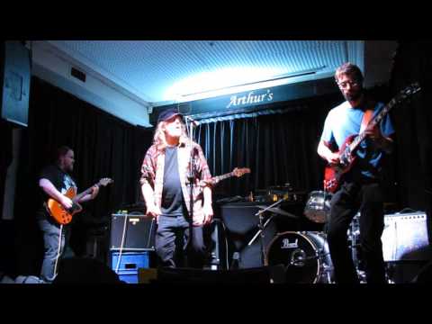 Bad Bax - Burn The Big House Down