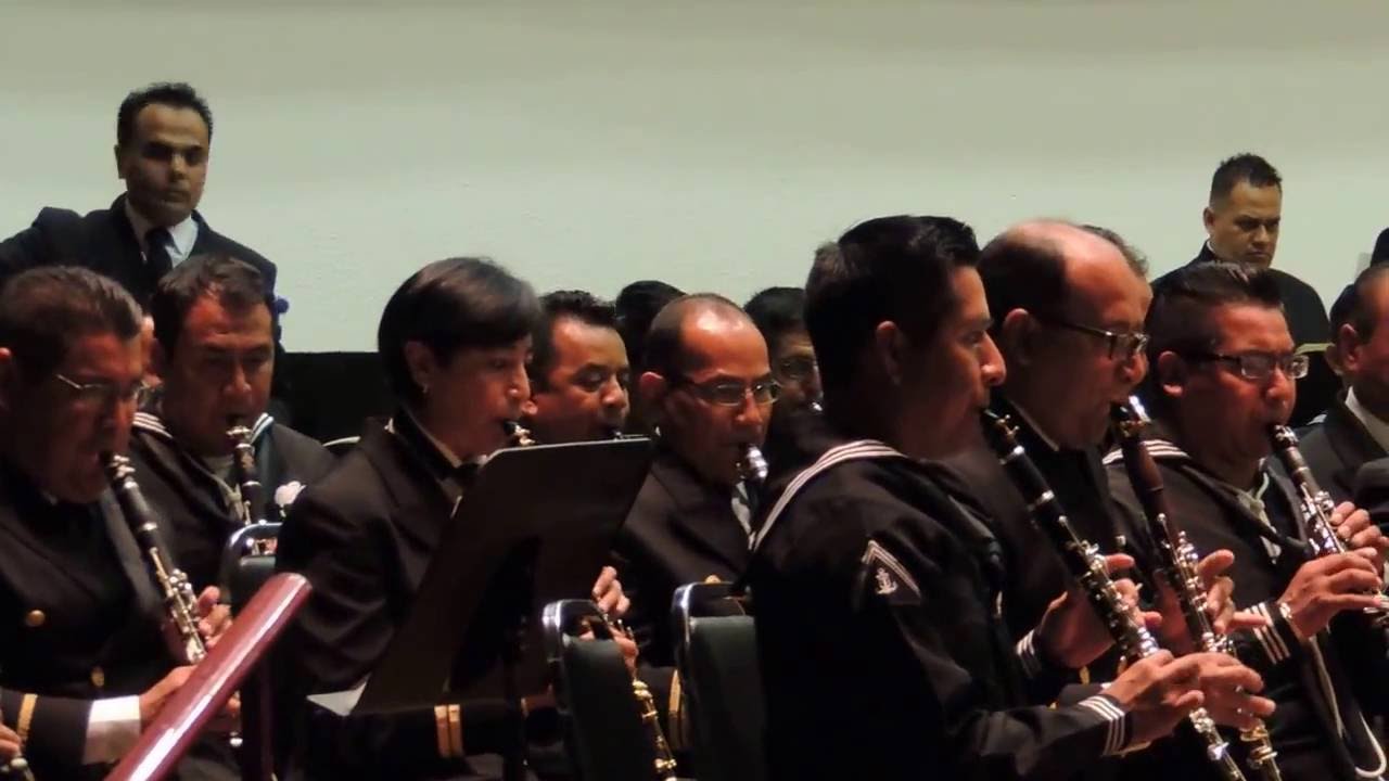 Conga del Fuego Nuevo. Arturo Márquez - YouTube