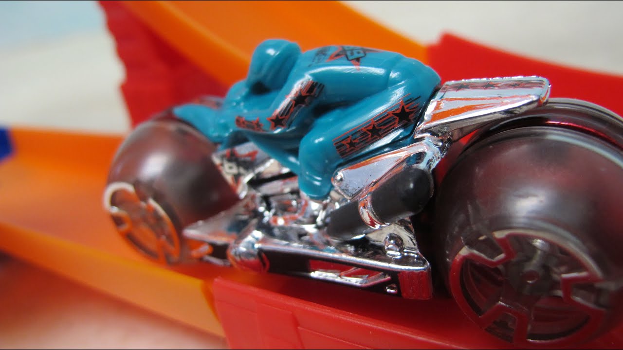 Unboxing Hot Wheels Daredevil Double Loop - YouTube