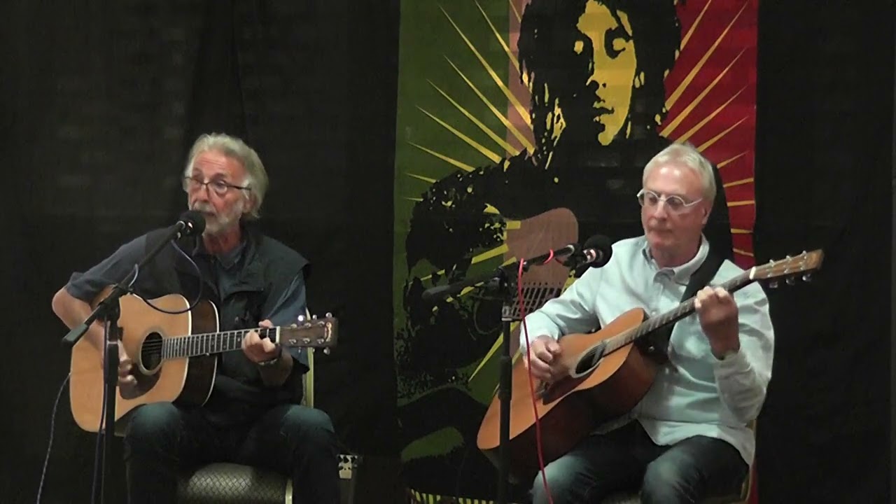 Mike Gutteridge & Frank Porter. I'm No Stranger To The Rain. - YouTube