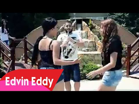 Azat   Davullar calsin kizlar oynasin  Official HD Video