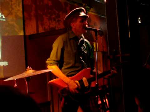 Wild Billy Childish & the MBE "Joe Strummer's Grave" - YouTube