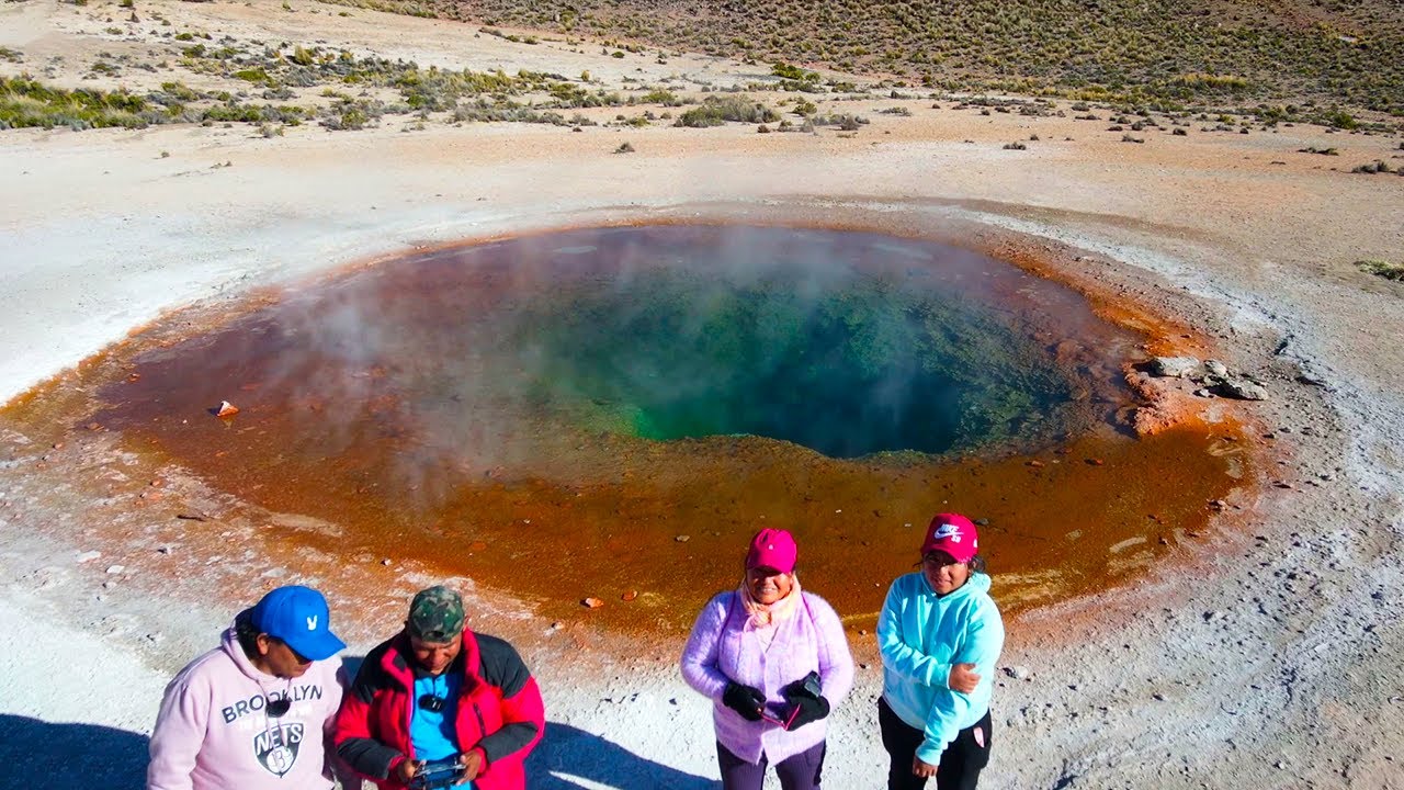Mira Parece una PLANETA géiser Tacna - YouTube
