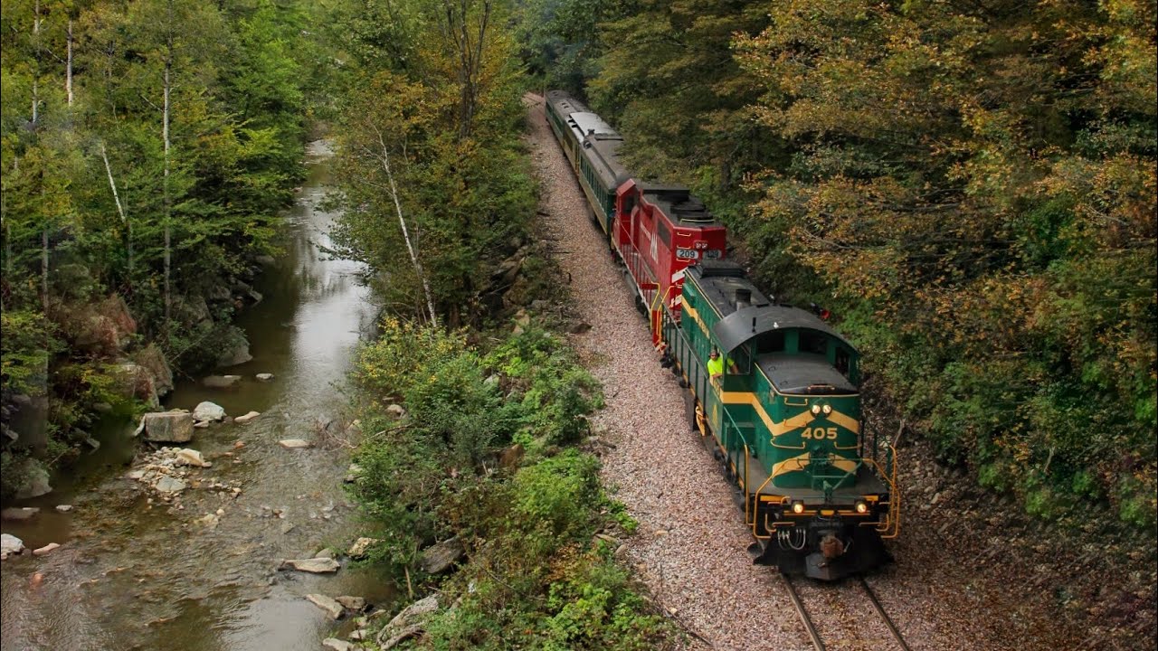 The Whitehall Flyer on the Vermont Rail System | Green Mountain 405 ...