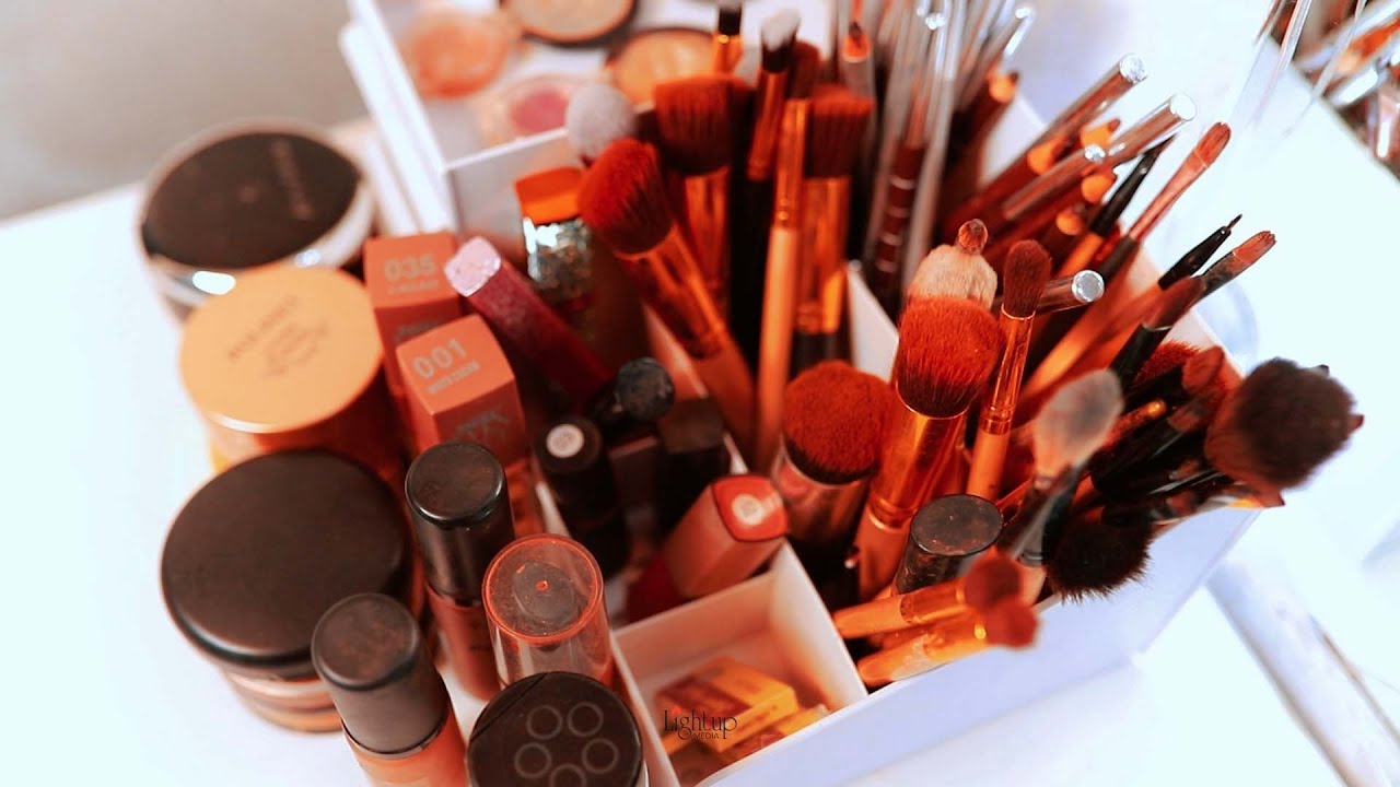 ELE'S GLAM | BEAUTY STUDIO | MAKEUP PROMO VIDEO - YouTube