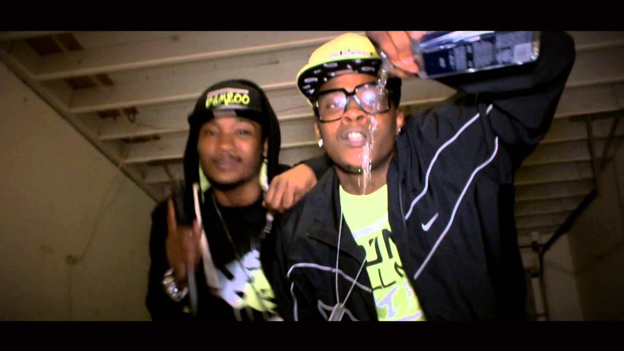 Yung Cat -Dont Like Me Ft Yung Mobb (Official Video) - YouTube