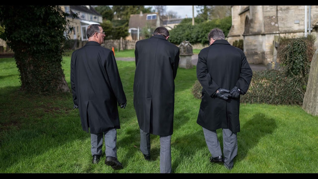 The Death Professionals - The Pallbearer [4K] - YouTube