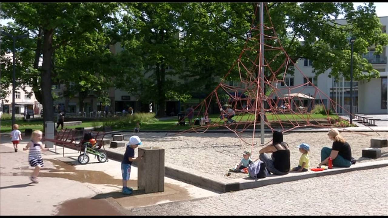 ZLÍN - park desetiletí - YouTube