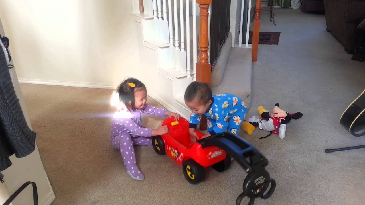 Baby Battle - YouTube