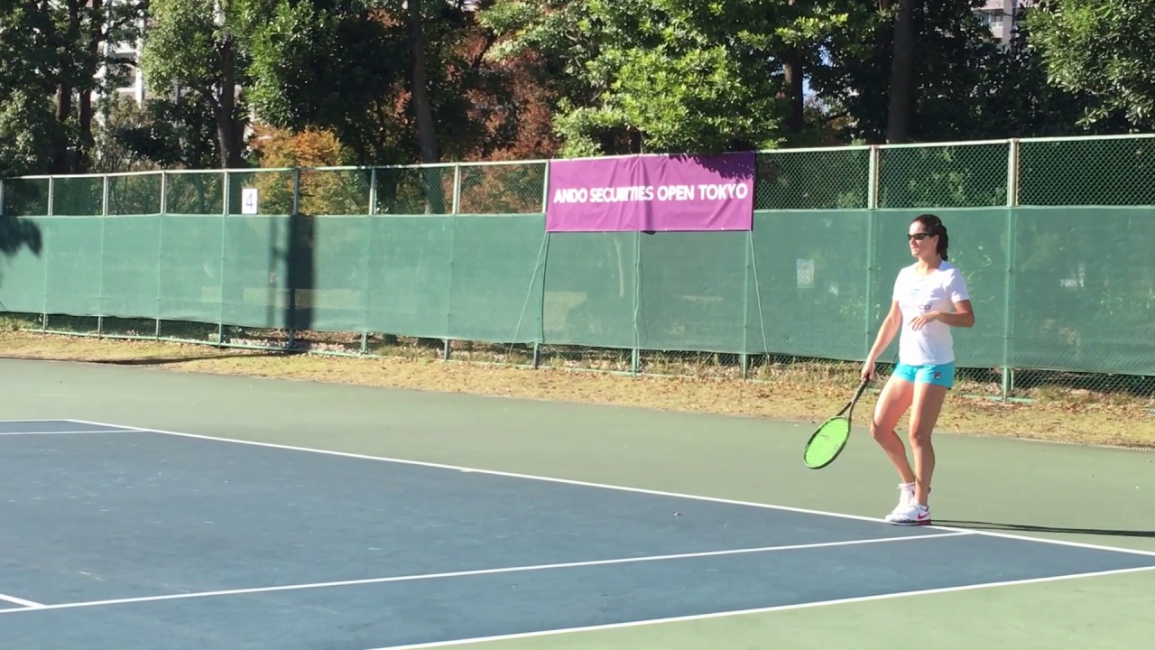 Jamie Loeb practice before the doubles final 1 - Ando Securities Open ...
