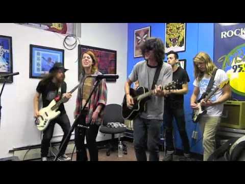GROUPLOVE - "Colours" - YouTube