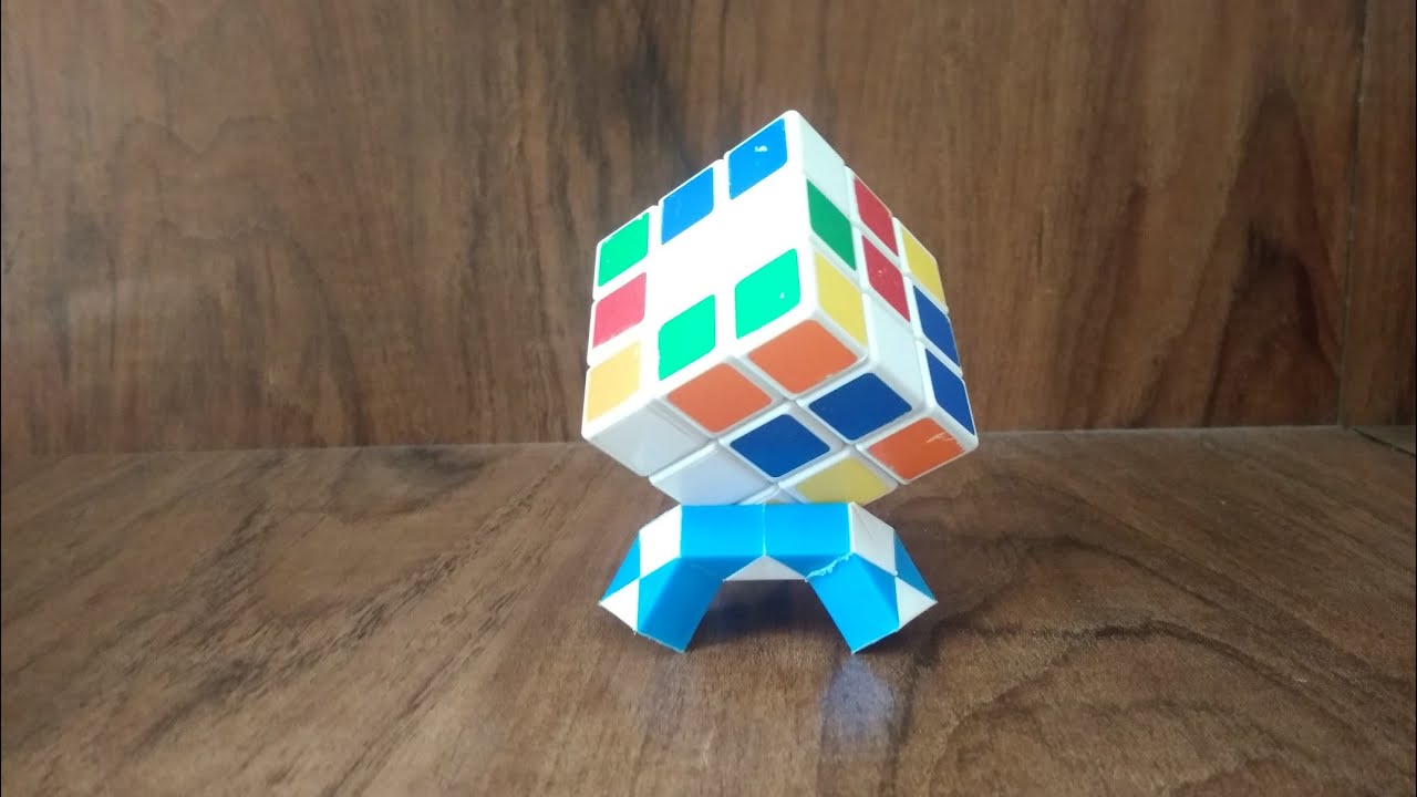 How to make Rubix Cube Stand with Snake Cube:- 24 PIECES. BY:- AKSH ...