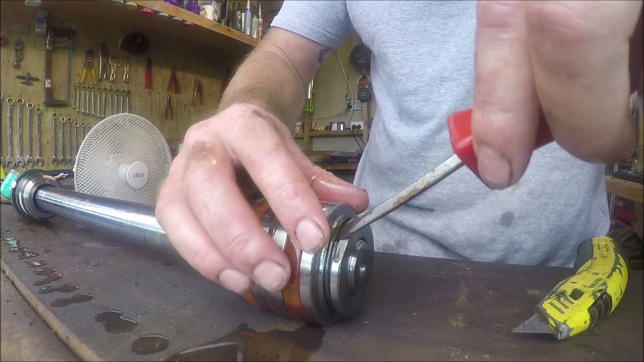 Mini Excavator Ram Seal Kit Replacement - YouTube