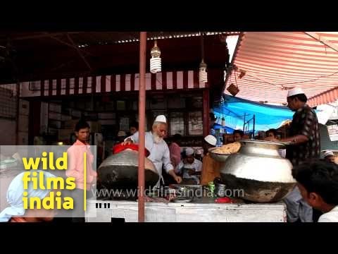Biryani stall near Jama Masjid - Old Delhi - YouTube