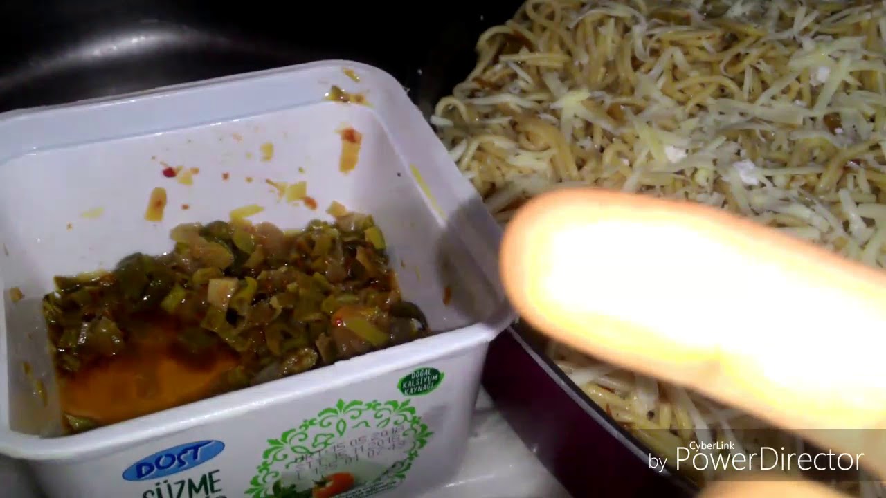 Pizzaghetti - YouTube