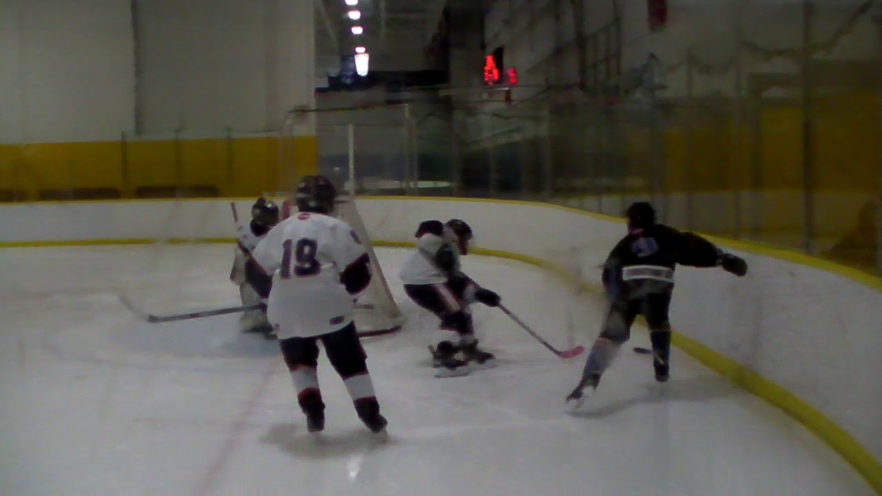 RichmondTour Game1 Surrey Thunder PeeweeA2 vs ComoxValleyChief Mar17 ...