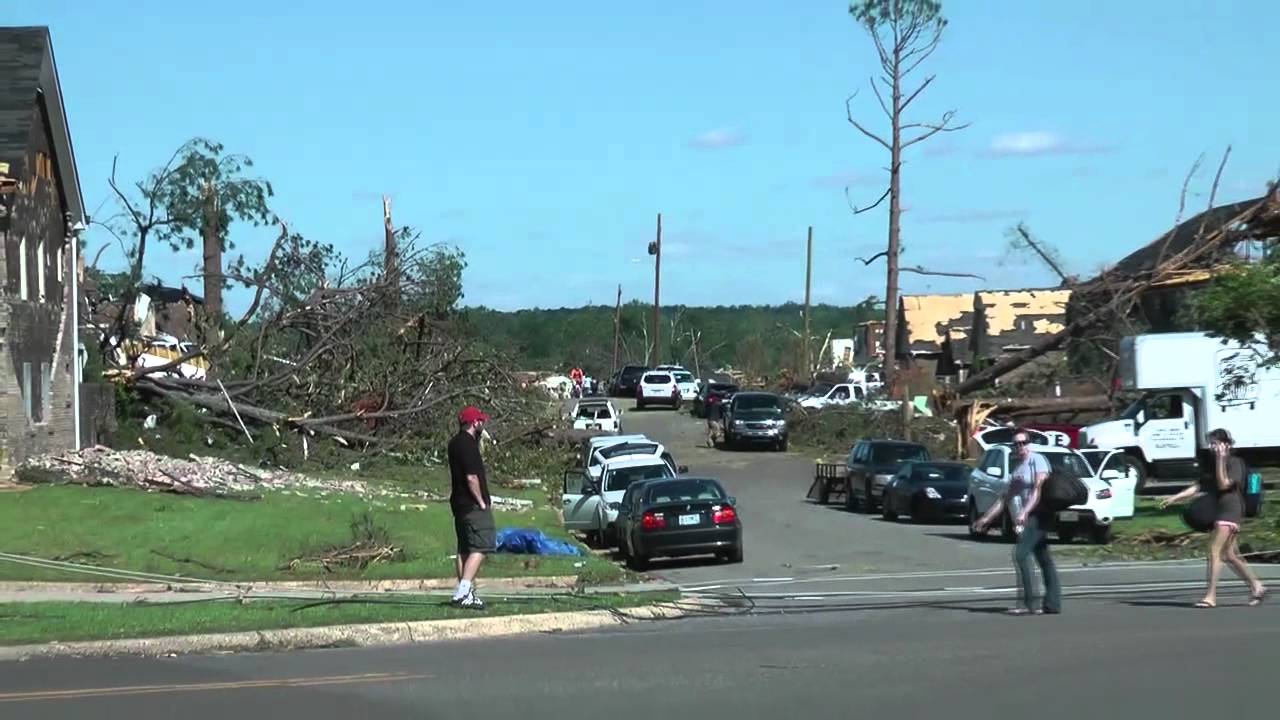 22. Tornado damage in central Tuscaloosa, 28th April 2011, Alabama ...