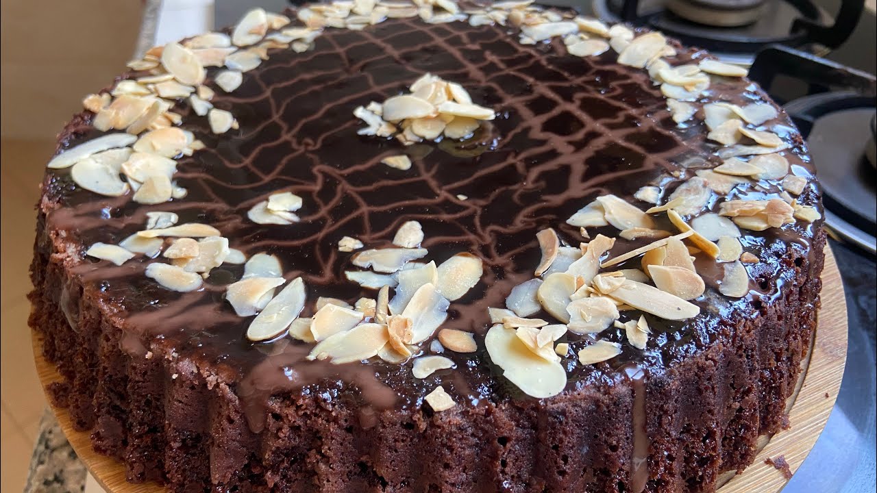 Few people know this method! Cake without flour, very delicious cake ...