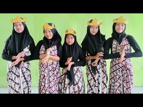 Tarian Nusantara oleh: Fridela, Nadia, Dafi, Putri, Naya (Kelas VII)