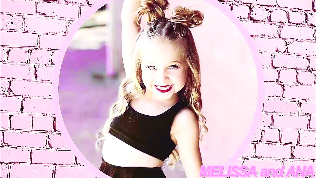 PAISLEY GRACE ''Gorgeous'' w. Ana ️ - YouTube