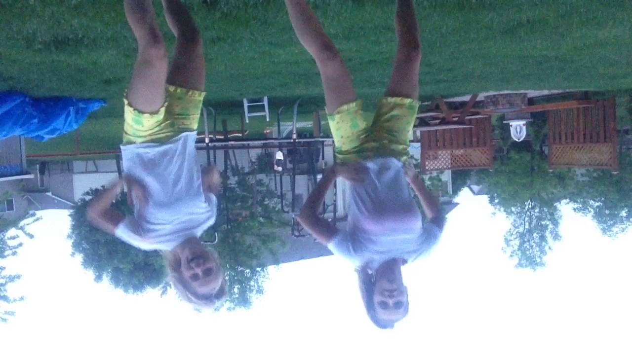 The swimming dance - YouTube