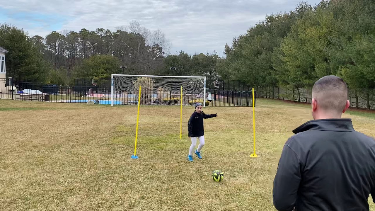 Winter soccer training first touch, mental quickness, cuts and passing ...