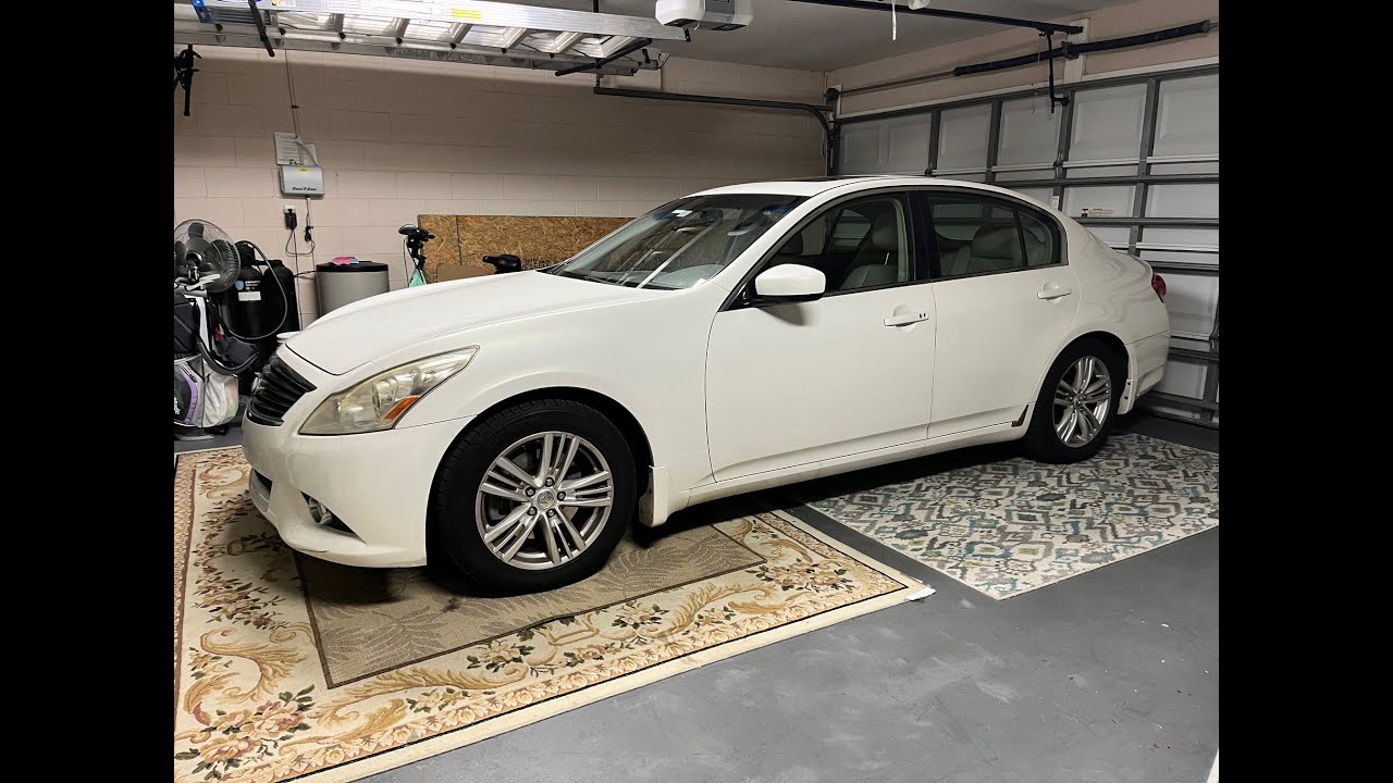 Infiniti G37 Washer Fluid level sensor replacement - YouTube