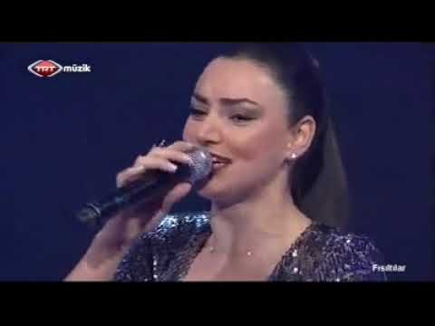 Uğur Arslan Sevcan Orhan   Ben Seni Sevdiğimde Şiir  Ne Faydası Var