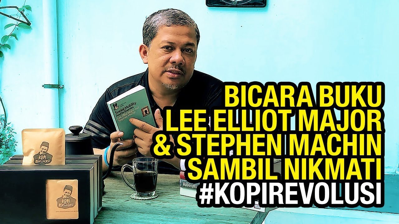 Sambil nikmati #KopiRevolusi bicara soal bukunya Lee Elliot Major ...