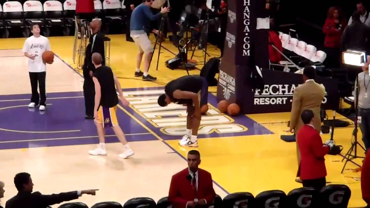 First view inside the Staples Center! - YouTube