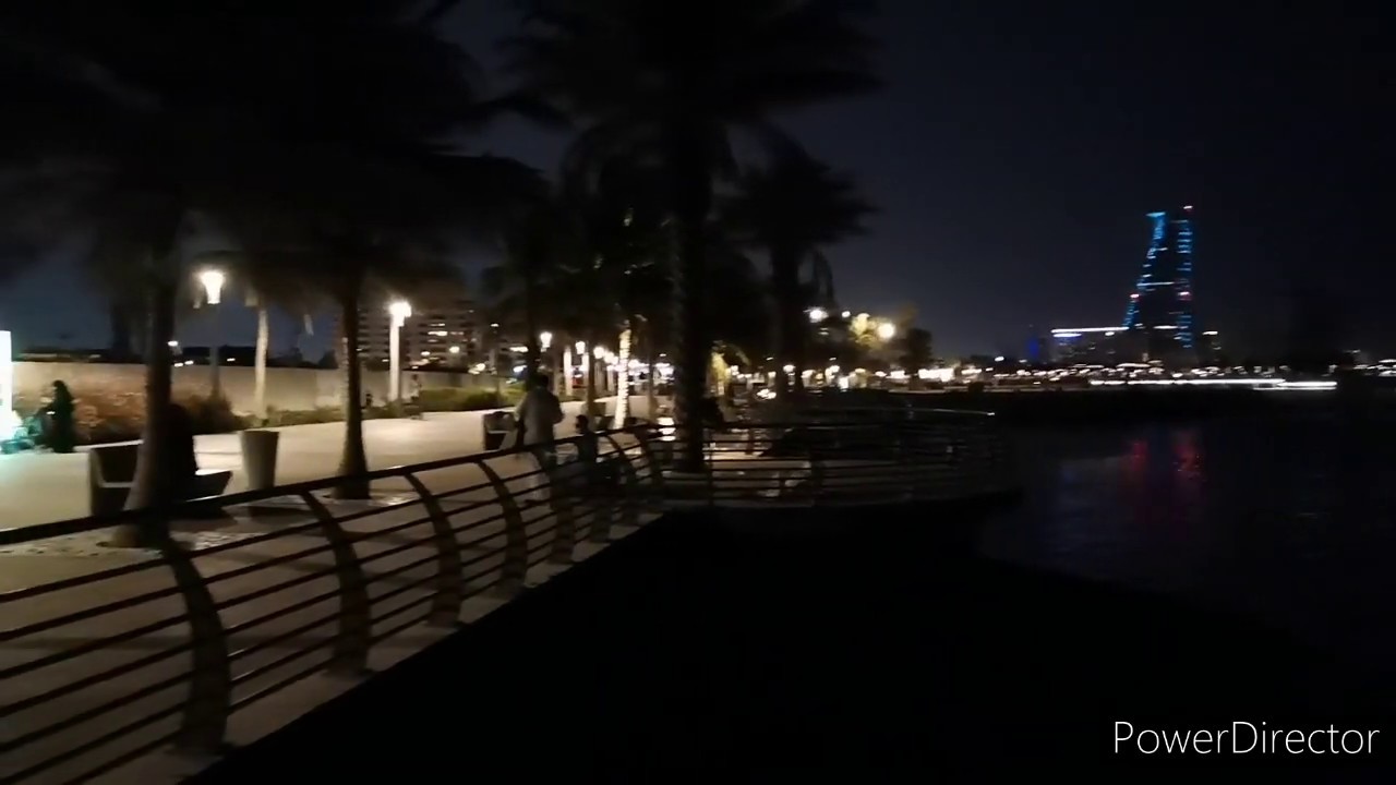 Cornish jeddah night - YouTube