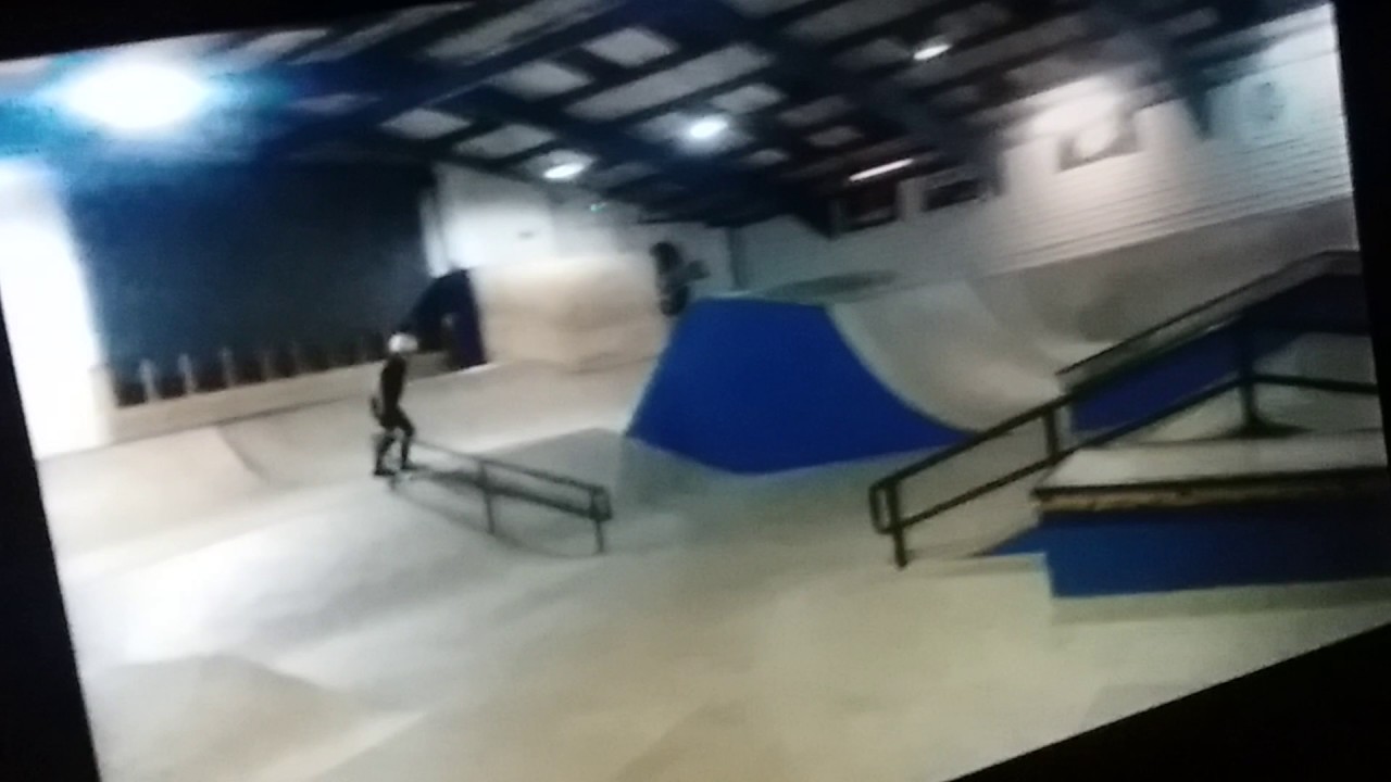 Fall off ramp fail! - YouTube