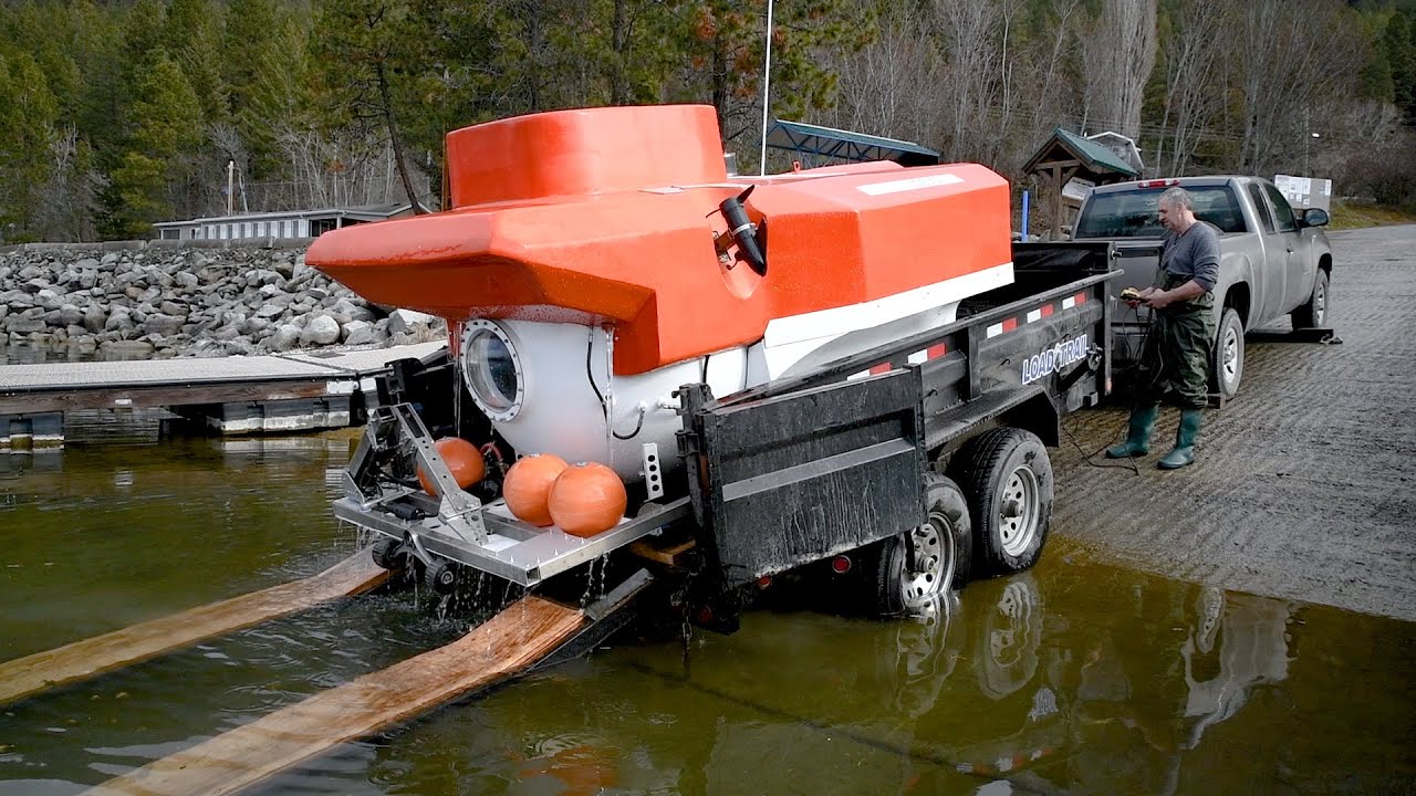 Homemade Submarine Trailer Test - YouTube
