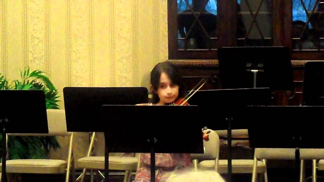Paulina's violin performance in the Cupola.MP4 - YouTube