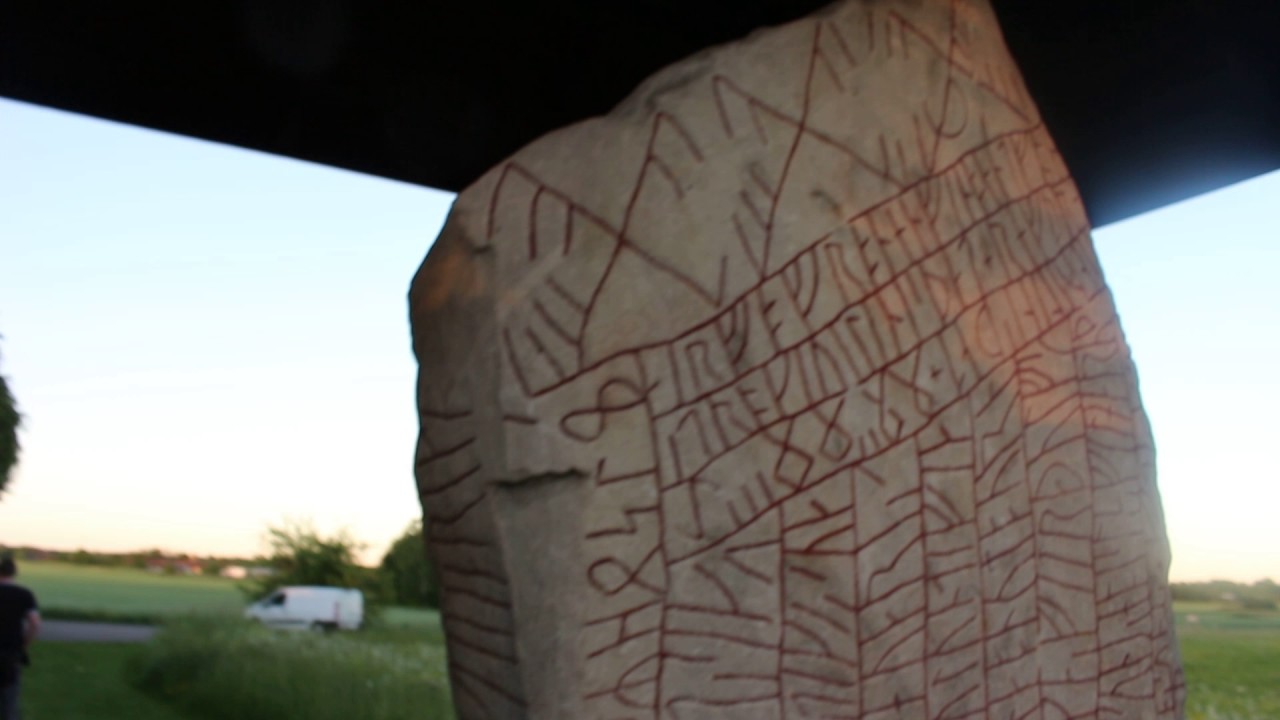 The Røk Runestone (Swedish: Rökstenen; Ög 136) is one of the most ...