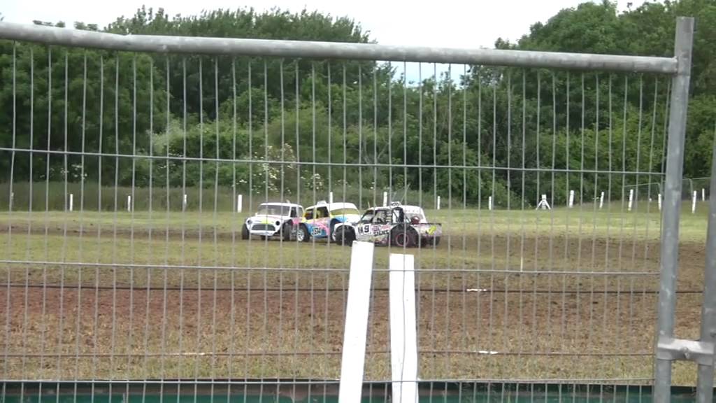 bredon hill autograss ukac rd 2 class 5 - YouTube